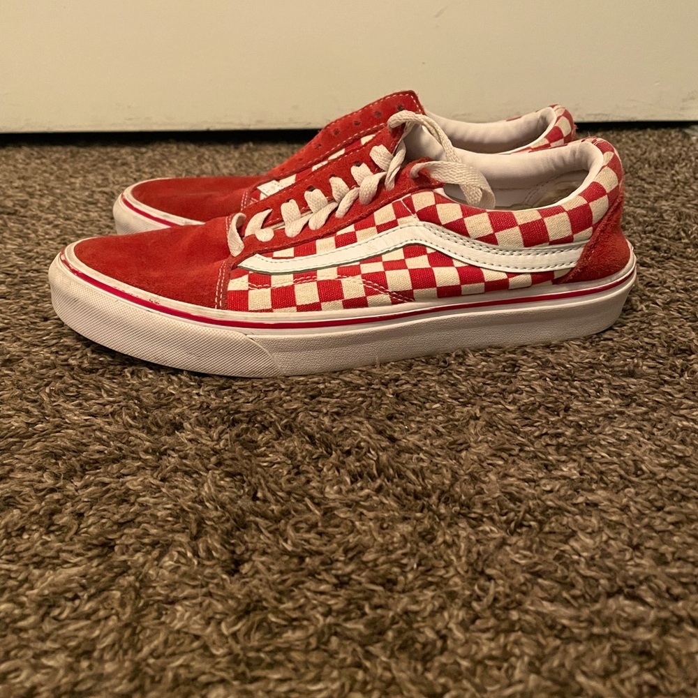 Vans Red And White Checkered Tennis Shoes! - Gem